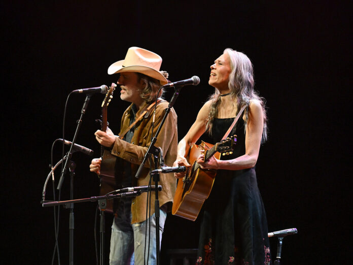 Gillian Welch & David Rawlings live at the London Palladium ...